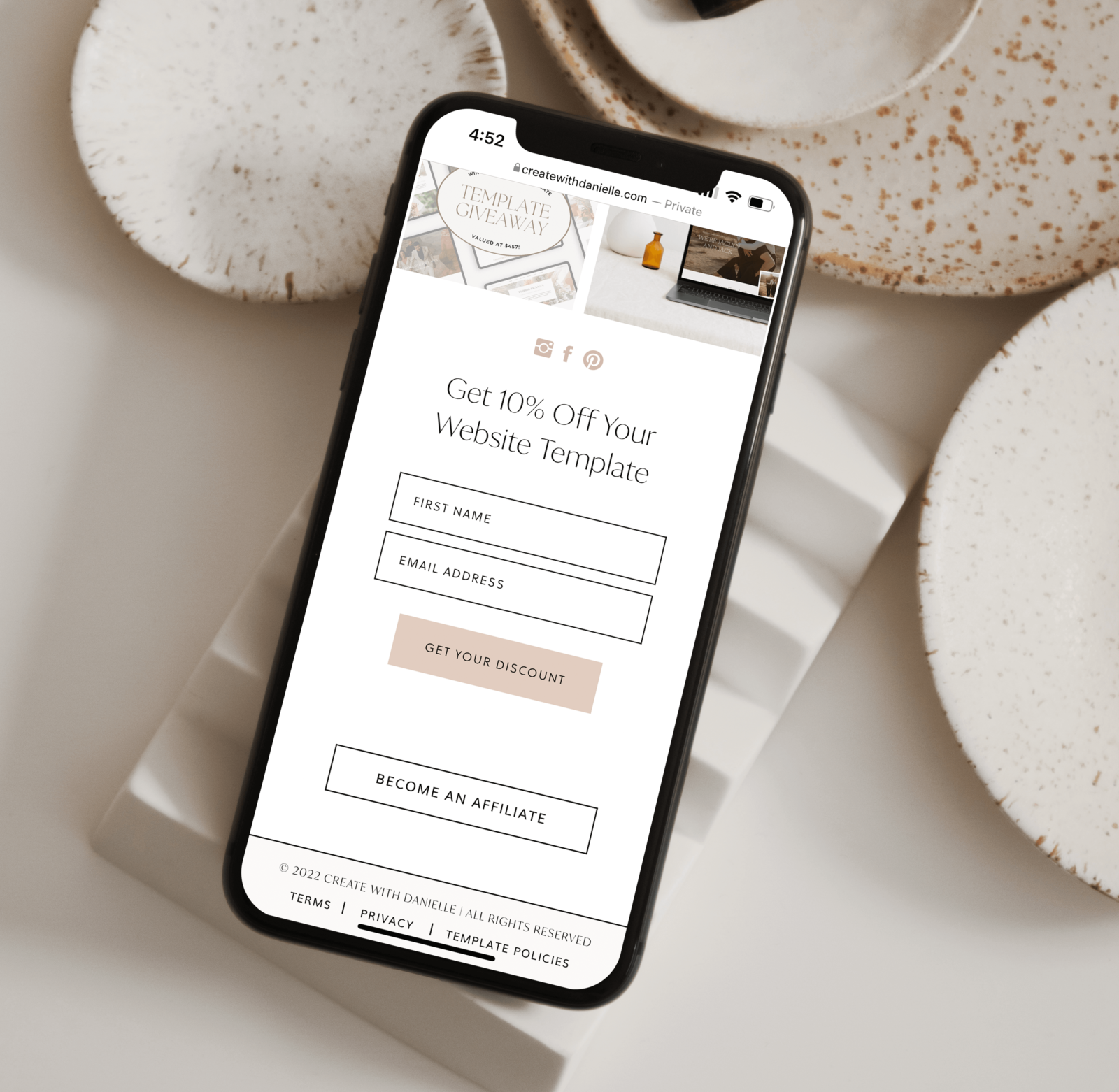 How to Add a Flodesk Form To Your Showit Website | CWD