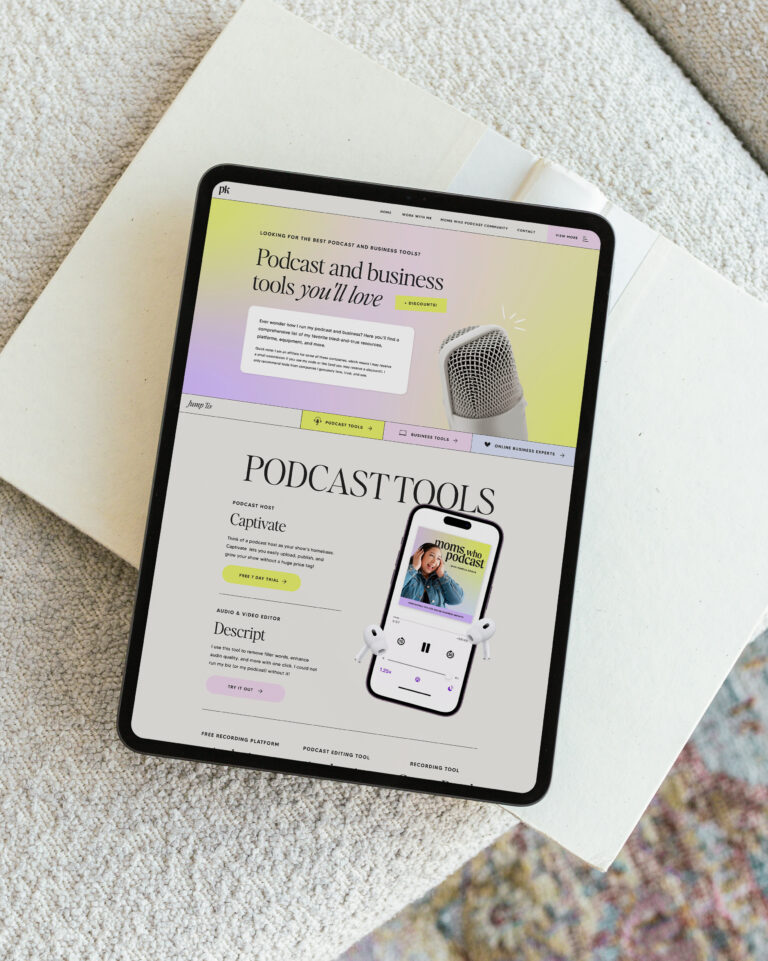 4 Things to Include In Your Resources Page On Your Showit Website | CWD
